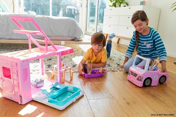 Barbie Camper Playset, 3-In-1 Dreamcamper with Pool and 50 Accessories ...