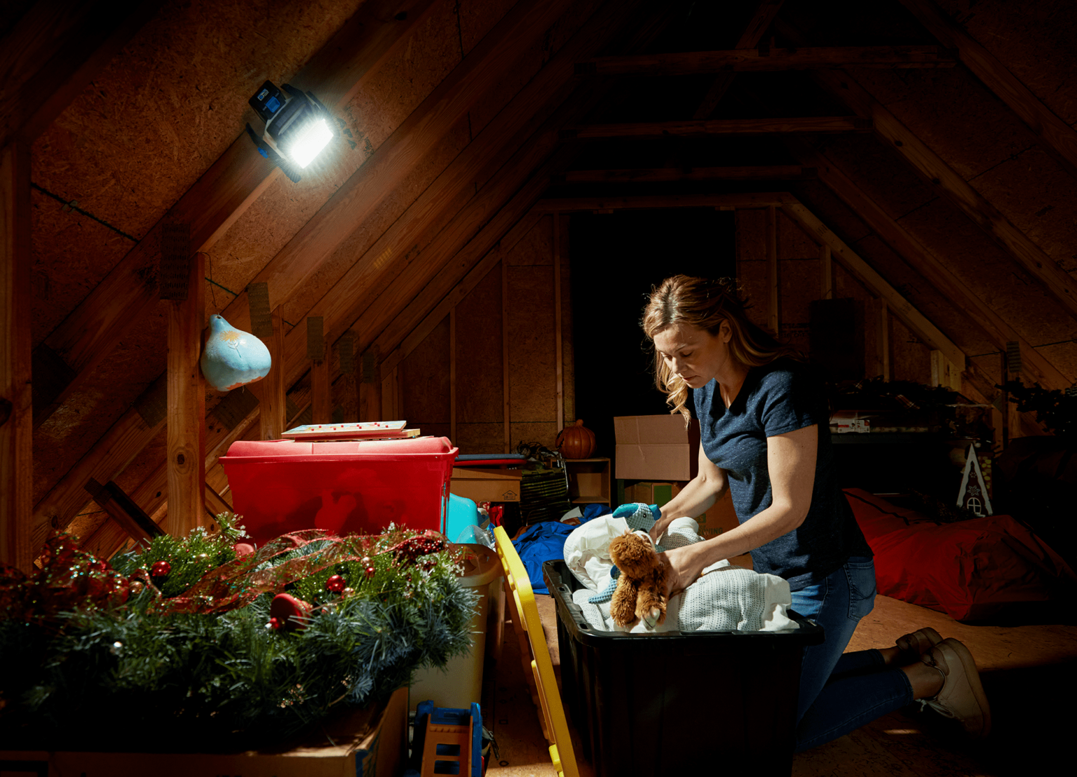 HART 20-Volt Hybrid LED Site Light, 1,800 Lumens (Battery Not Included ...